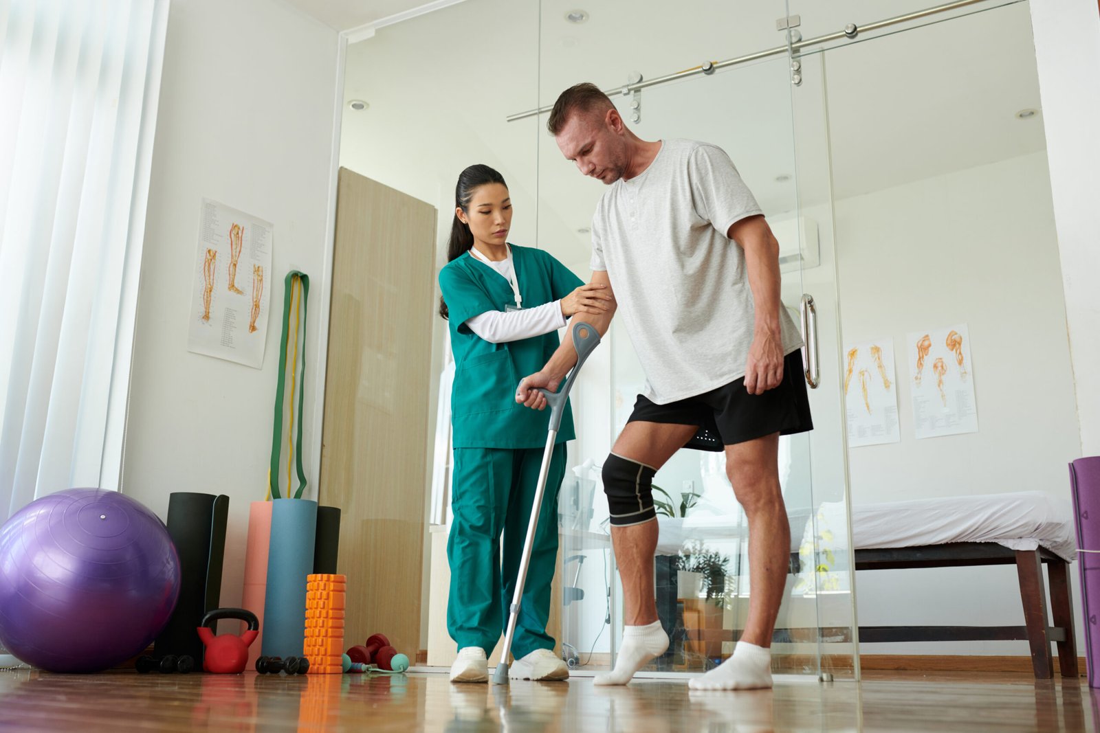 Post-Surgery Recovery with AR Clinics’ Physiotherapy Services